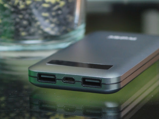 8000mAh容量、薄身便攜設計 Magic-Pro ProMini Power Partner 8000 - 電腦領域 HKEPC ...