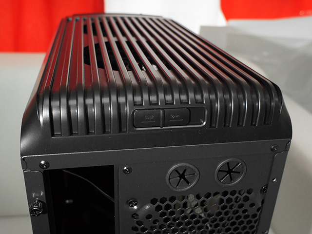 簡單設計、針對入門遊戲用家而設 ANTEC GX500 Window 機箱 - 電腦領域 HKEPC Hardware - 全港 No.1 PC網站