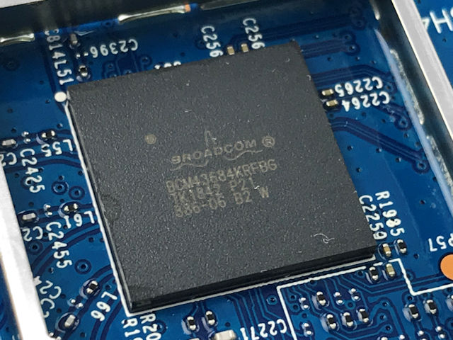 2.5Gbps LAN、三頻 AX11000 NETGEAR Nighthawk Tri-Band AX12 Router - 電腦領域 ...