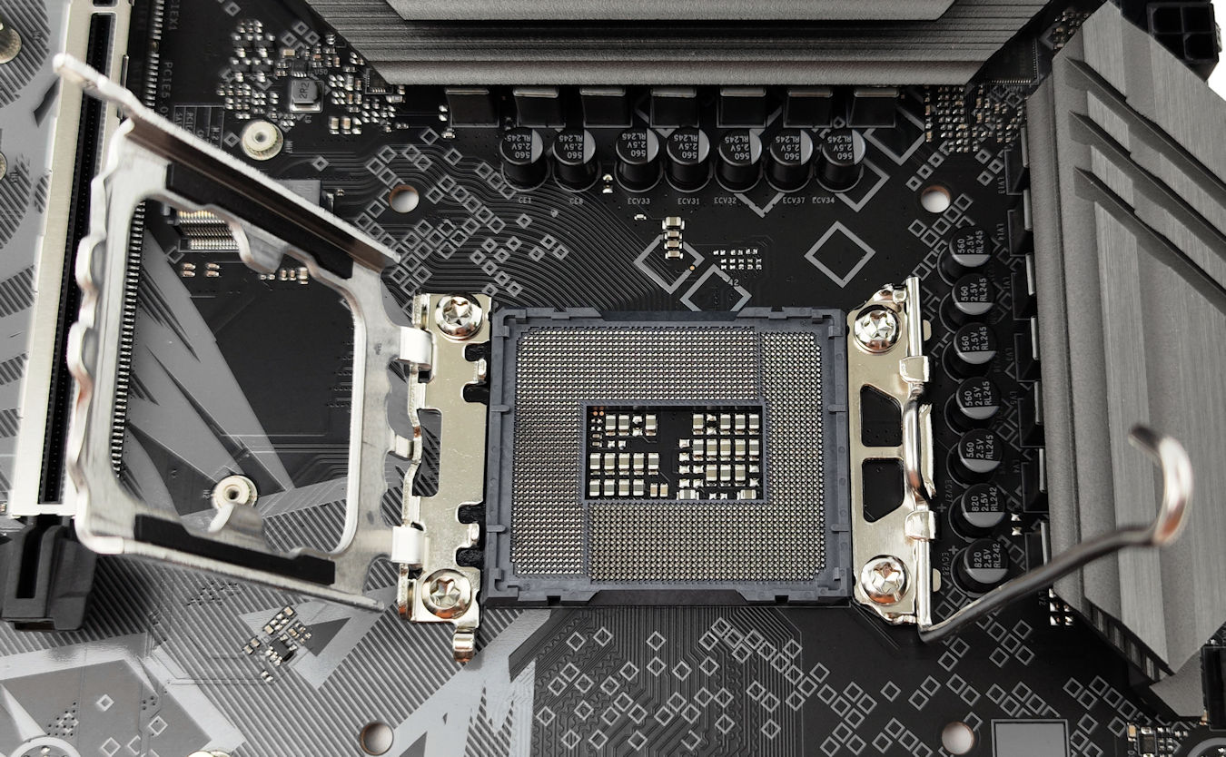 賣 HK$899 !! 真係頂爛市 ..... Colorful BATTLE-AX B760M-PLUS D5 V20 - 電腦領域 ...