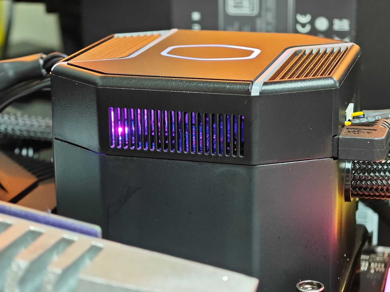 雪雪雪 !! 雪凍你粒 U Cooler Master Masterliquid ML360 SUB-ZERO EVO - 電腦領域 ...