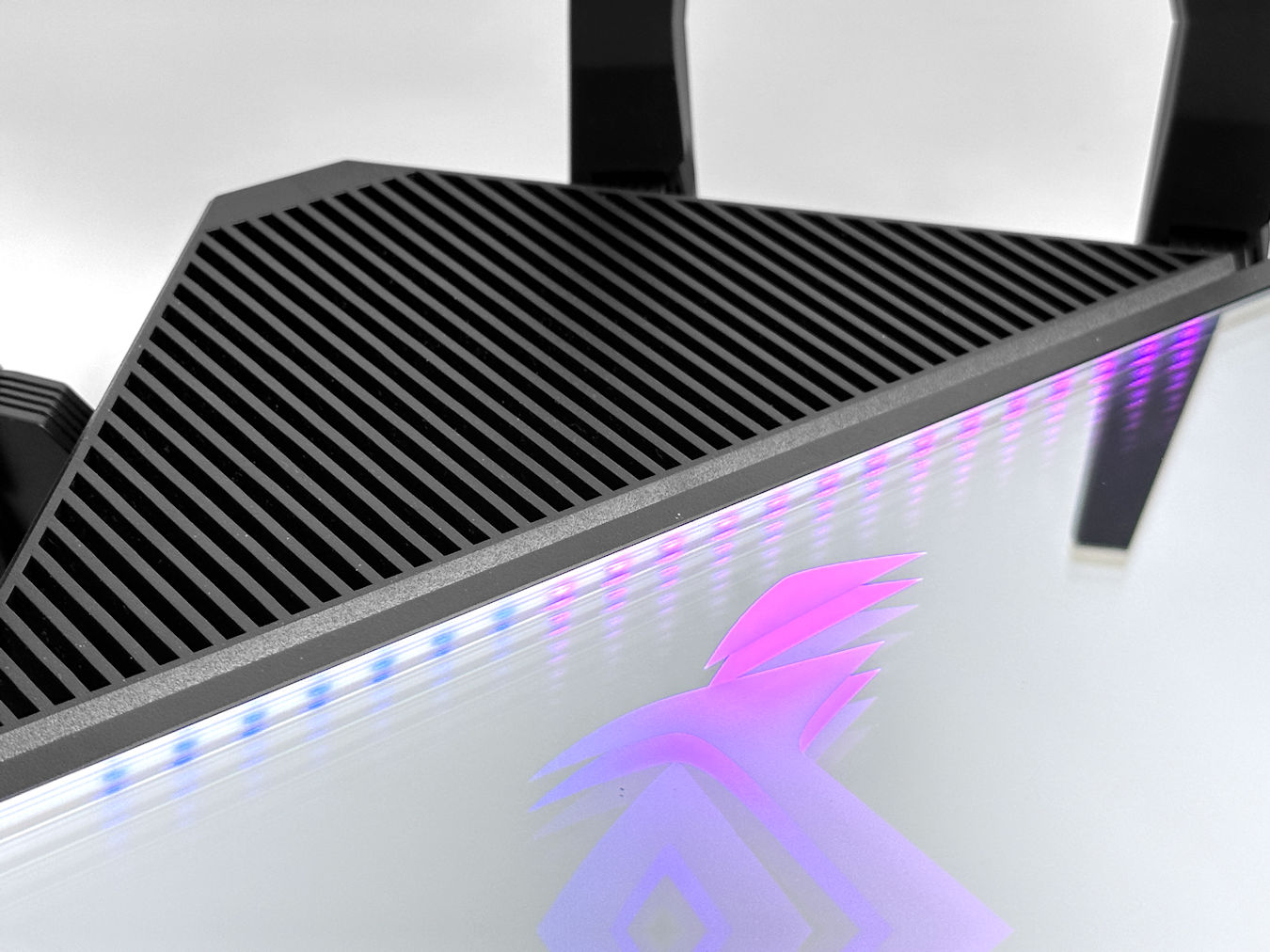 雙 10Gbps、四頻 Wi-Fi 6E ROG Rapture GT-AXE16000 電競路由器 - 電腦領域 HKEPC ...