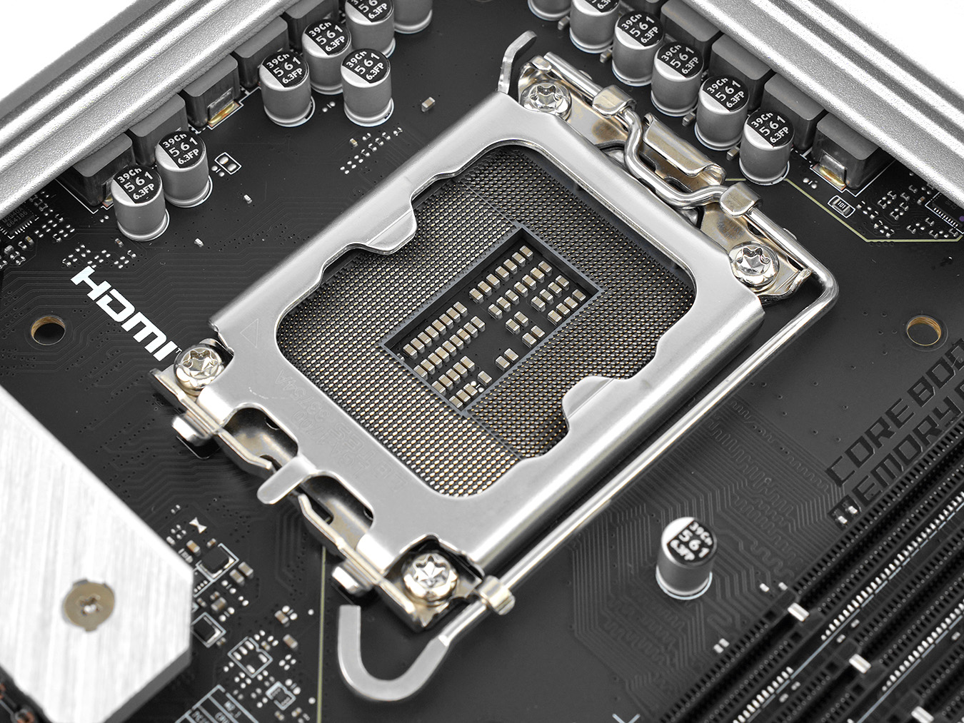 背插 !! 眼不見為乾淨 MSI PROJECT ZERO 主機板、機箱 - 電腦領域 HKEPC Hardware - 全港 No.1 PC網站