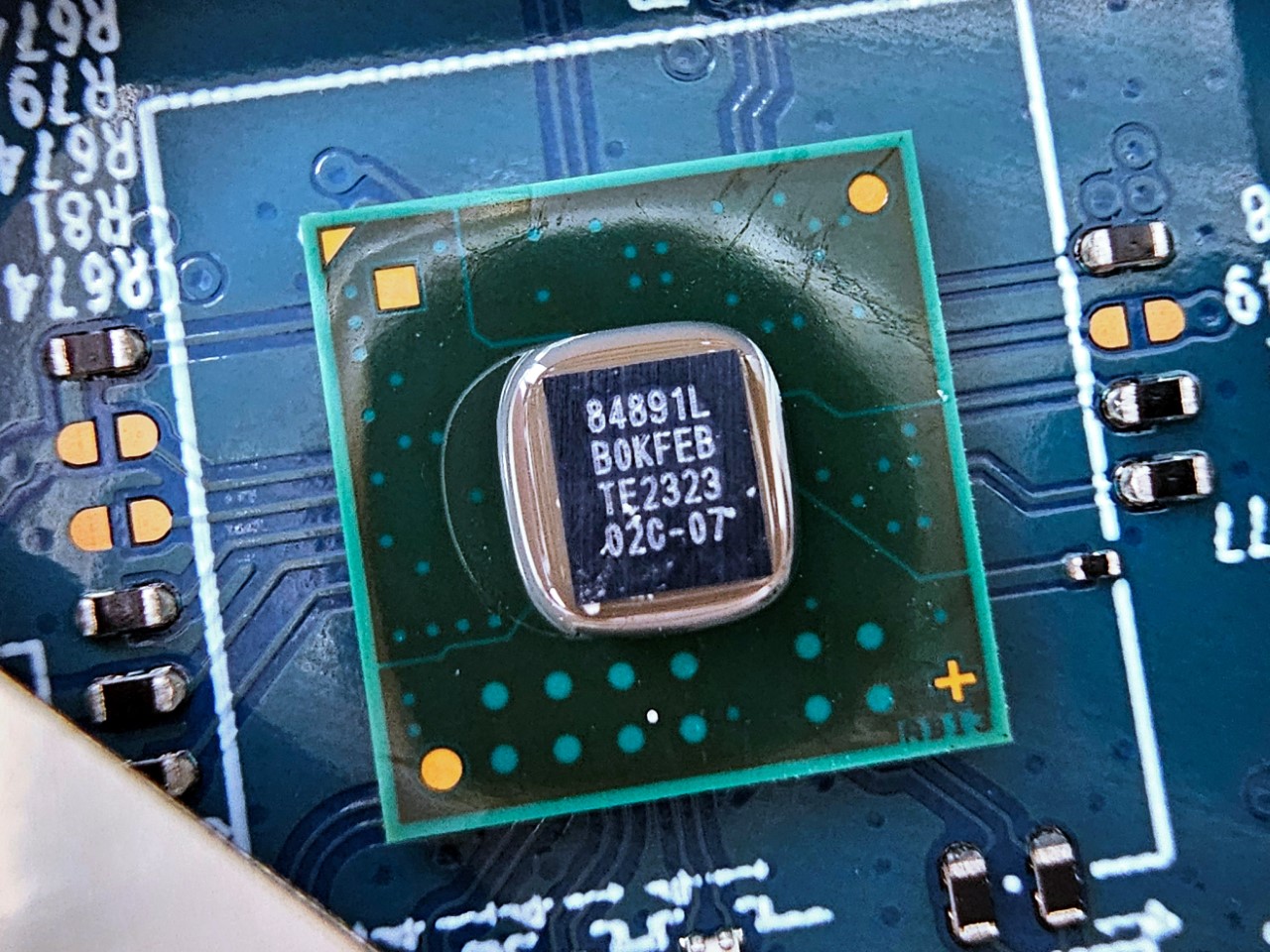 BE19000、完美支援 10G 網絡 NETGEAR Nighthawk RS700S 無線路由器 - 電腦領域 HKEPC ...