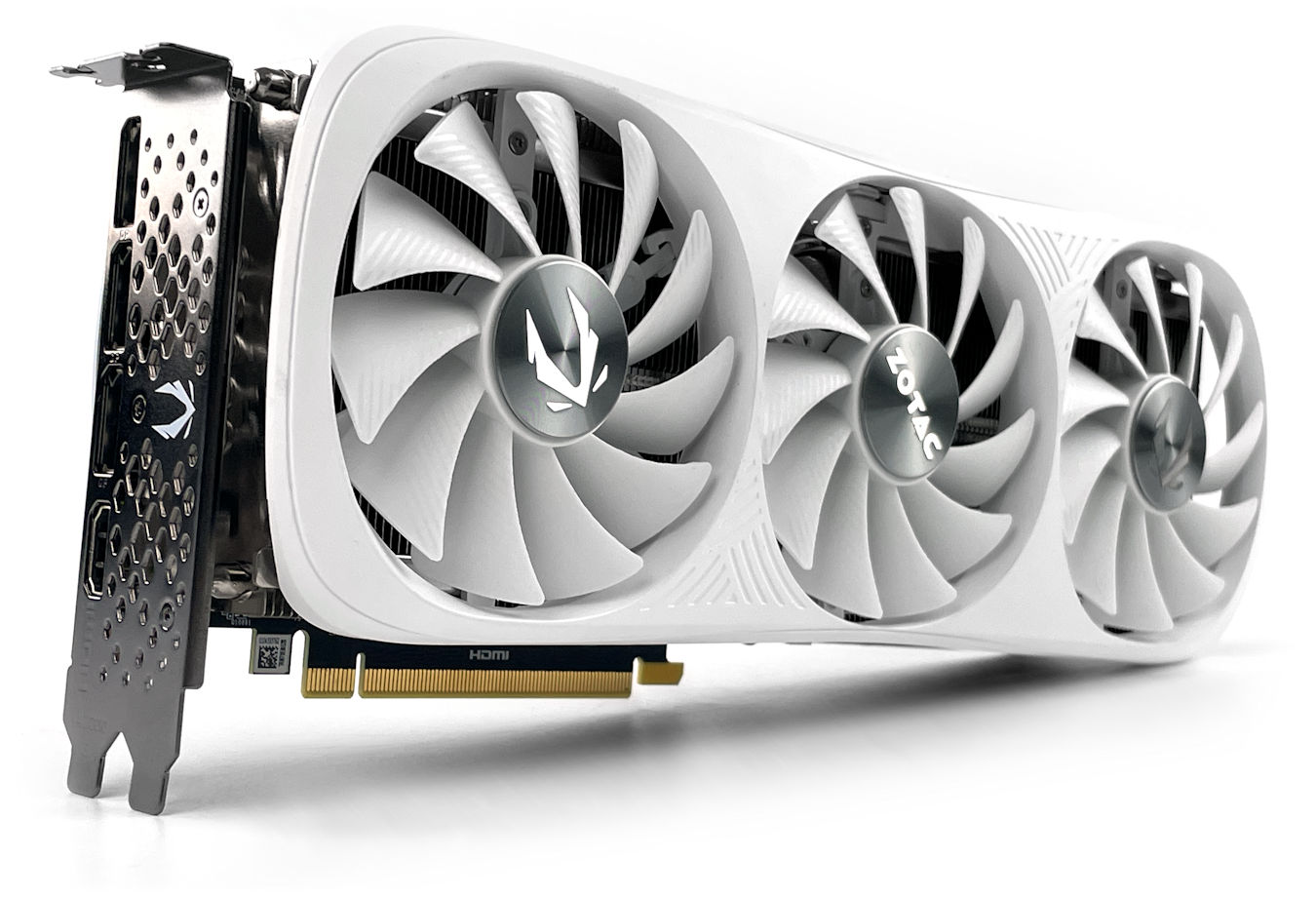 2.9 Slot、「超級白」卡 ZOTAC GAMING GeForce RTX 4070 Ti SUPER Trinity OC White ...