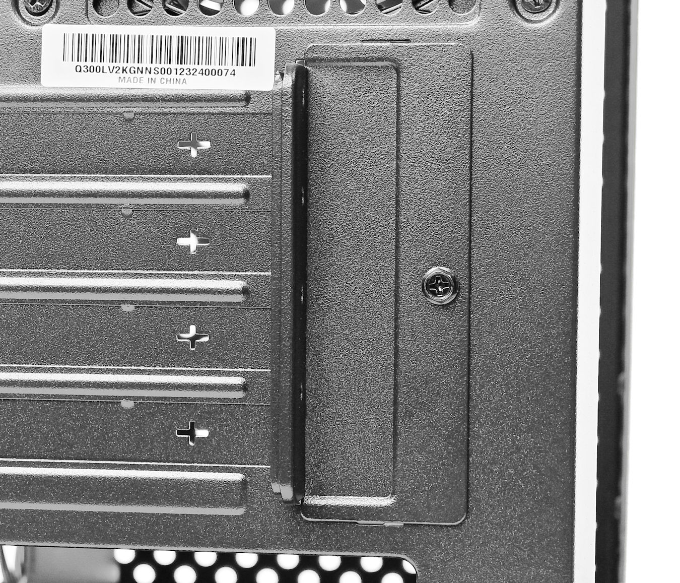 入門 QUBE 新箱 Cooler Master Q300L V2 機箱 - 電腦領域 HKEPC Hardware - 全港 No.1 PC網站