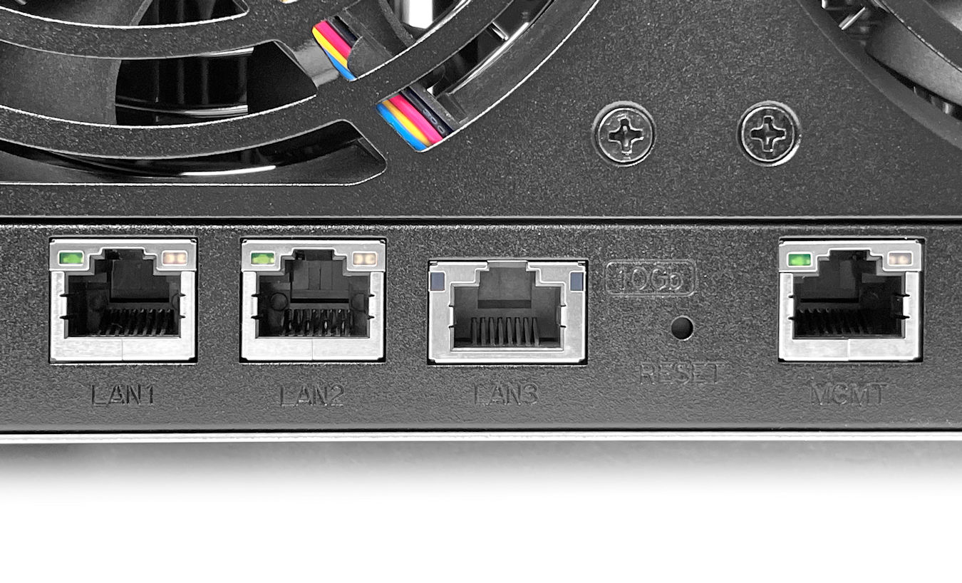 中小型公司伺服器之選 Synology DiskStation DS1823xs+ - 電腦領域 HKEPC Hardware - 全港 No.1 PC網站