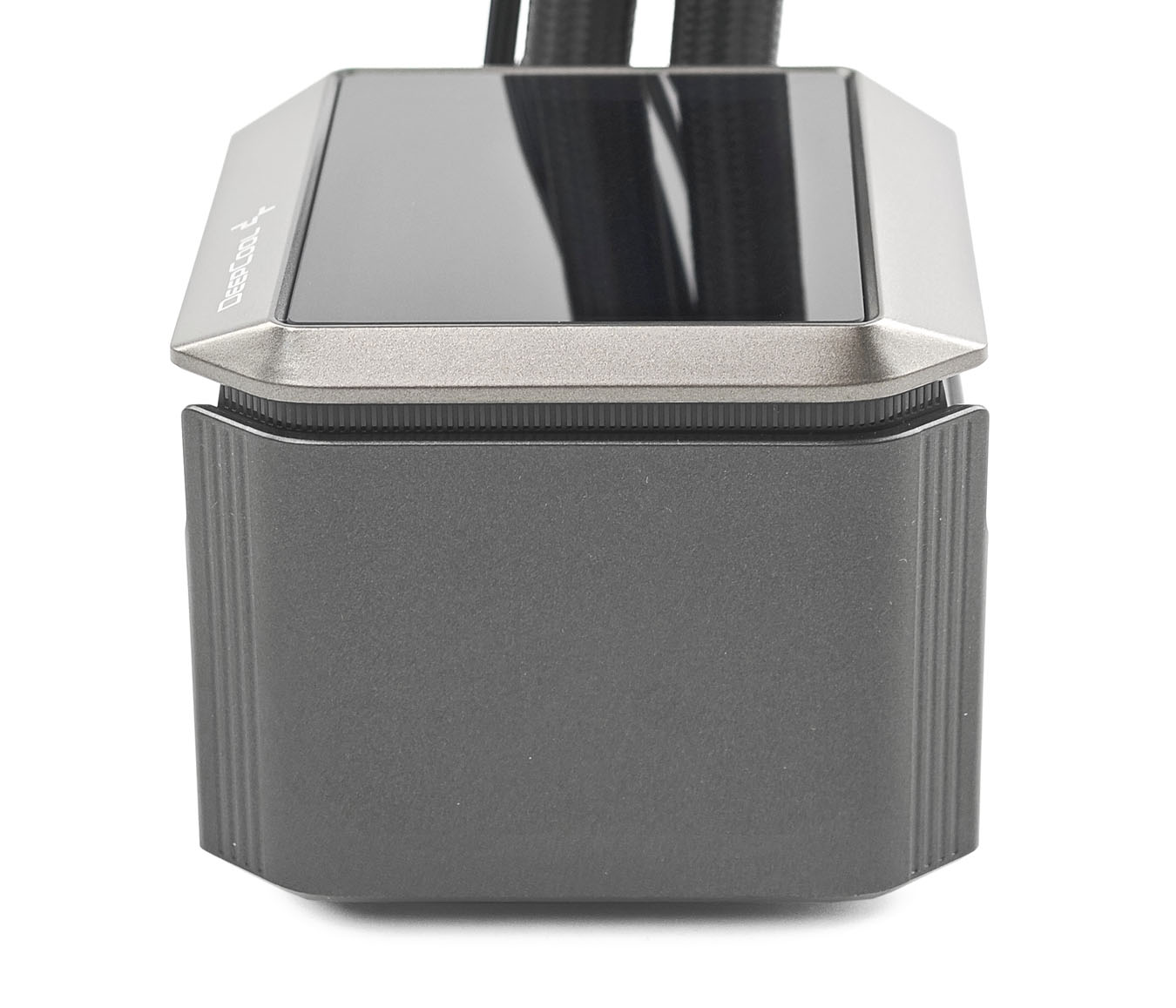 2.8 吋螢幕、專利洩壓冷排技術 DeepCool MYSTIQUE 360 一體式水冷 - 電腦領域 HKEPC Hardware - 全港 ...