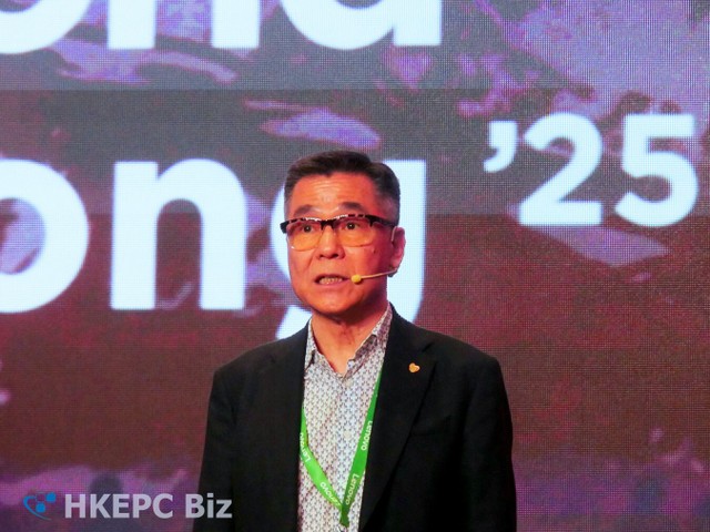 Lenovo Tech World '25 探索香港 AI 轉型與混合 AI 的未來 - HKEPC Biz
